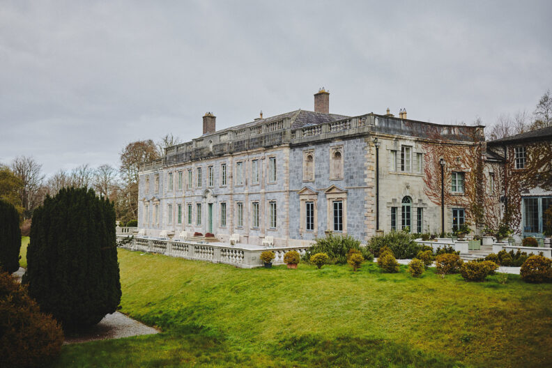 Grand Glorious Gloster House Wedding - Wedding Blog - Wedding ...
